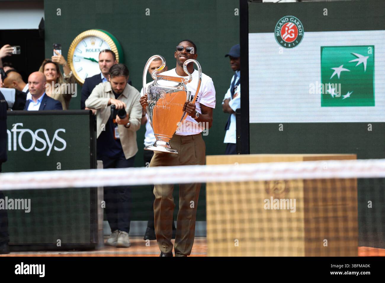 PSG Ousmane Dembele with UEFA Champions League Trophy presentation ...