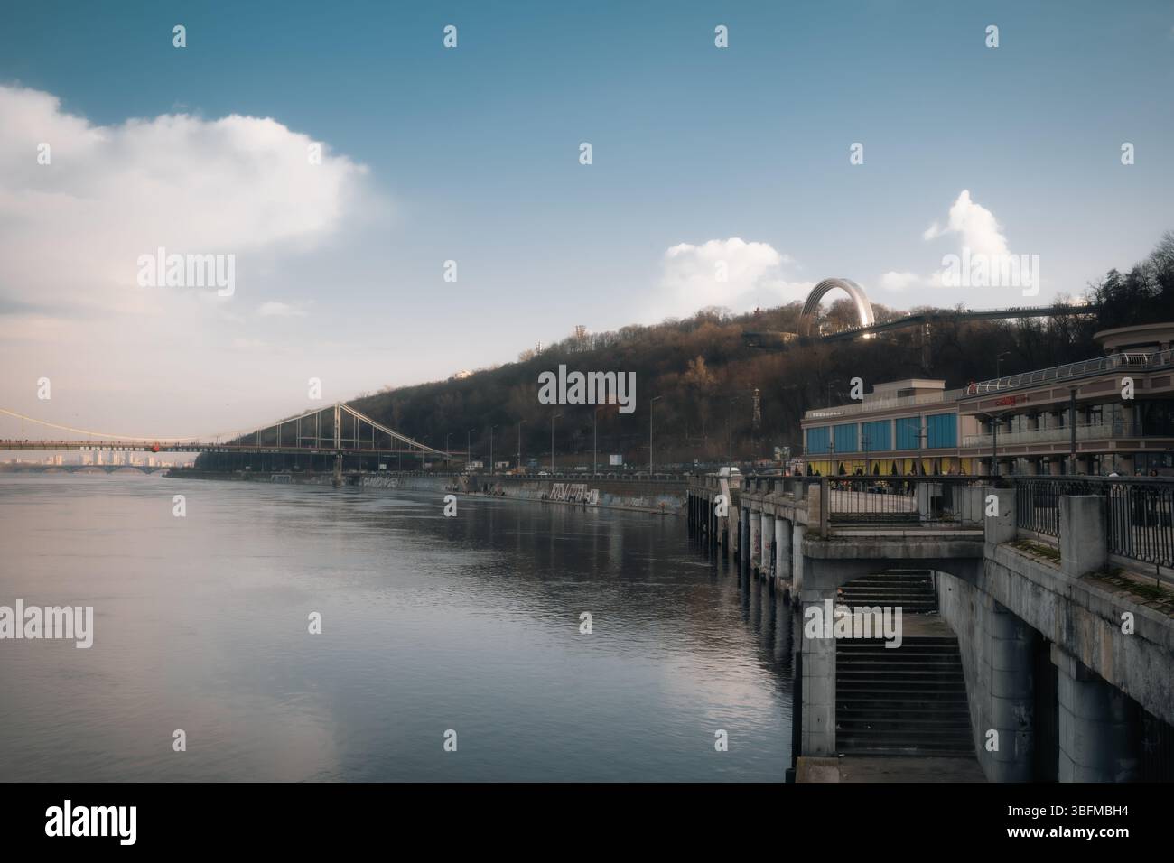 KYIV, UKRAINE Pedestrian bridge over Dnypro river in Kyiv Stock Photo ...