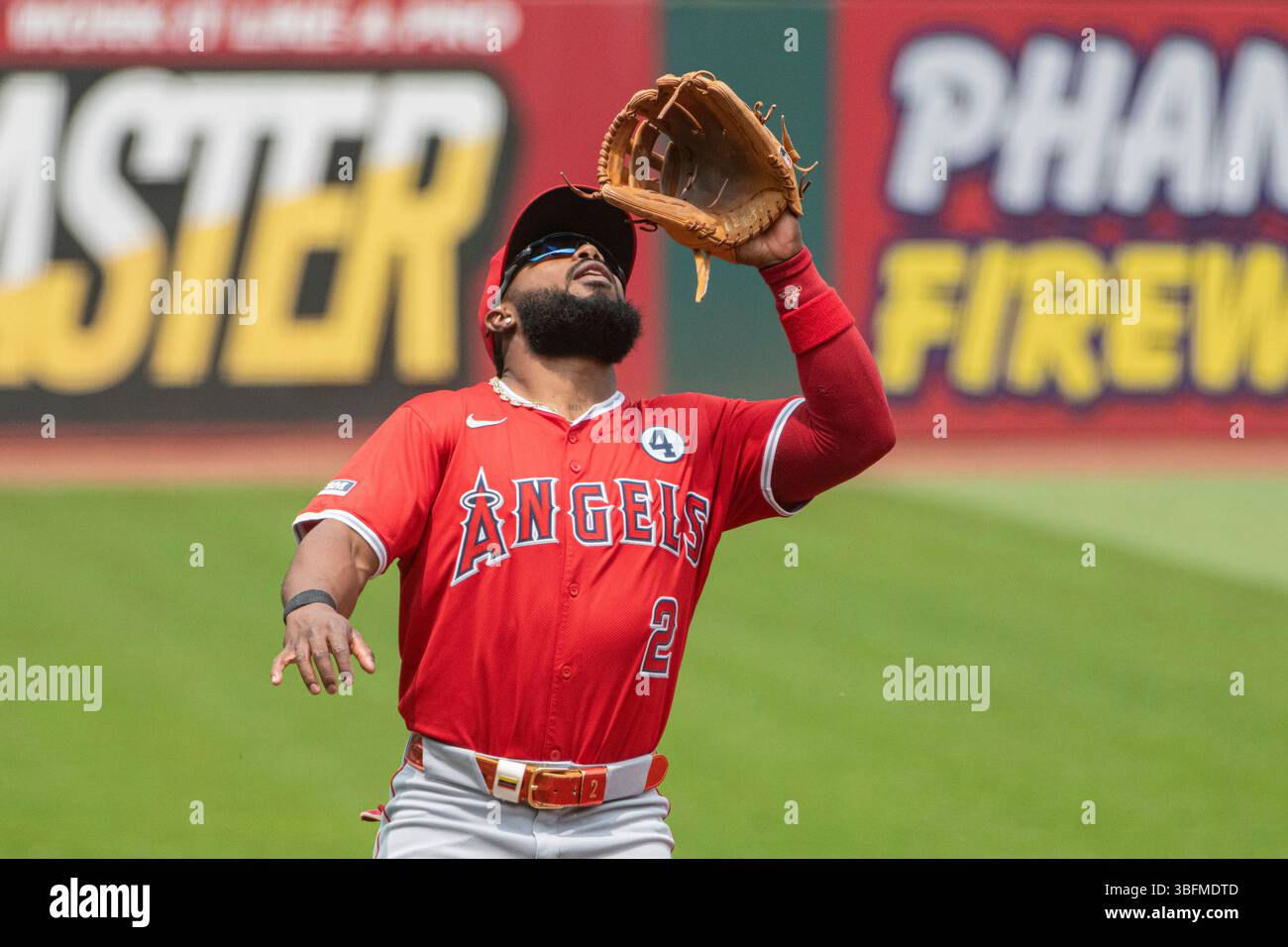 Los Angeles Angels' Luis Rengifo waits to catch a fly ball during a ...