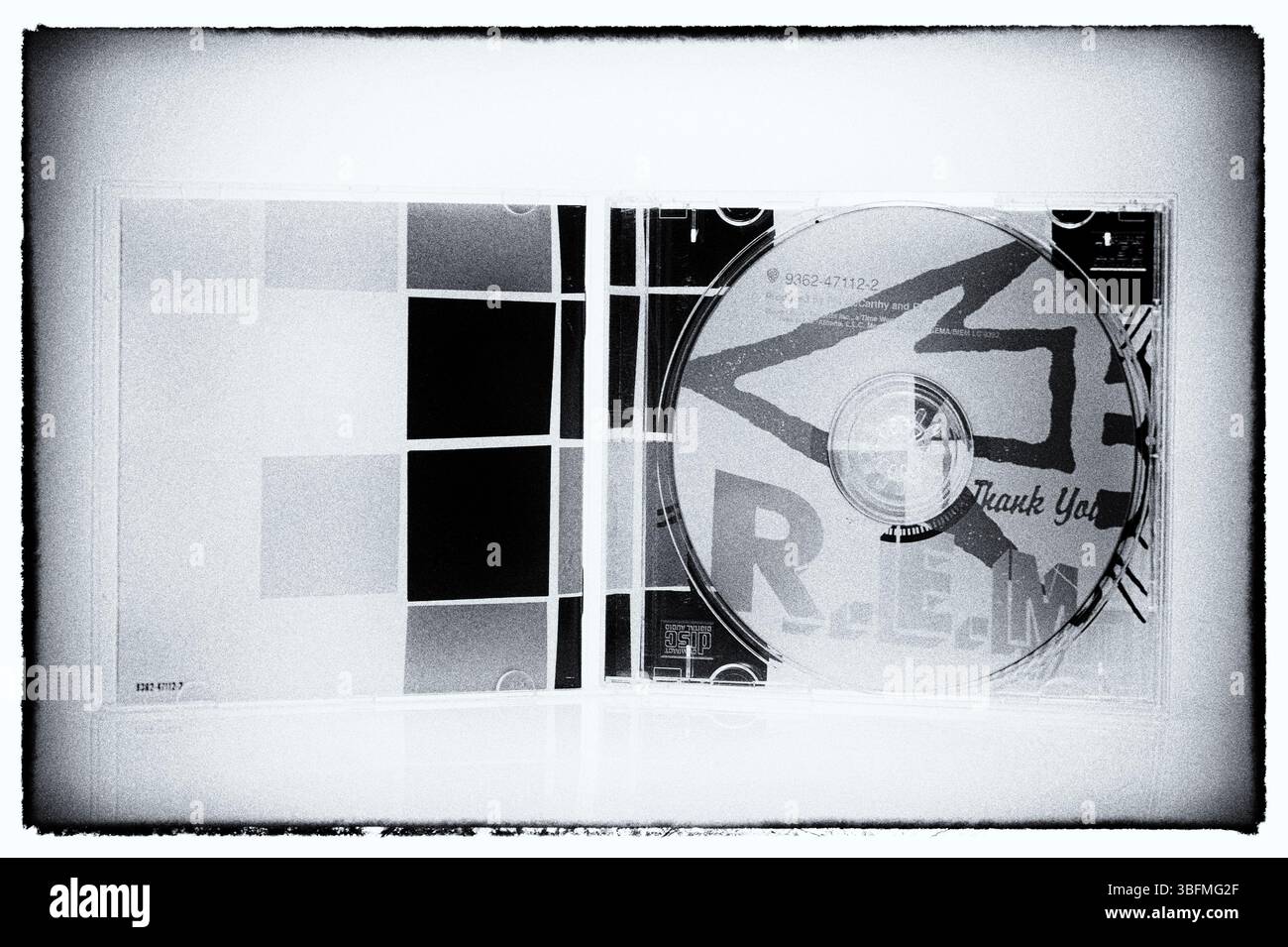 Rem band hi-res stock photography and images - Alamy