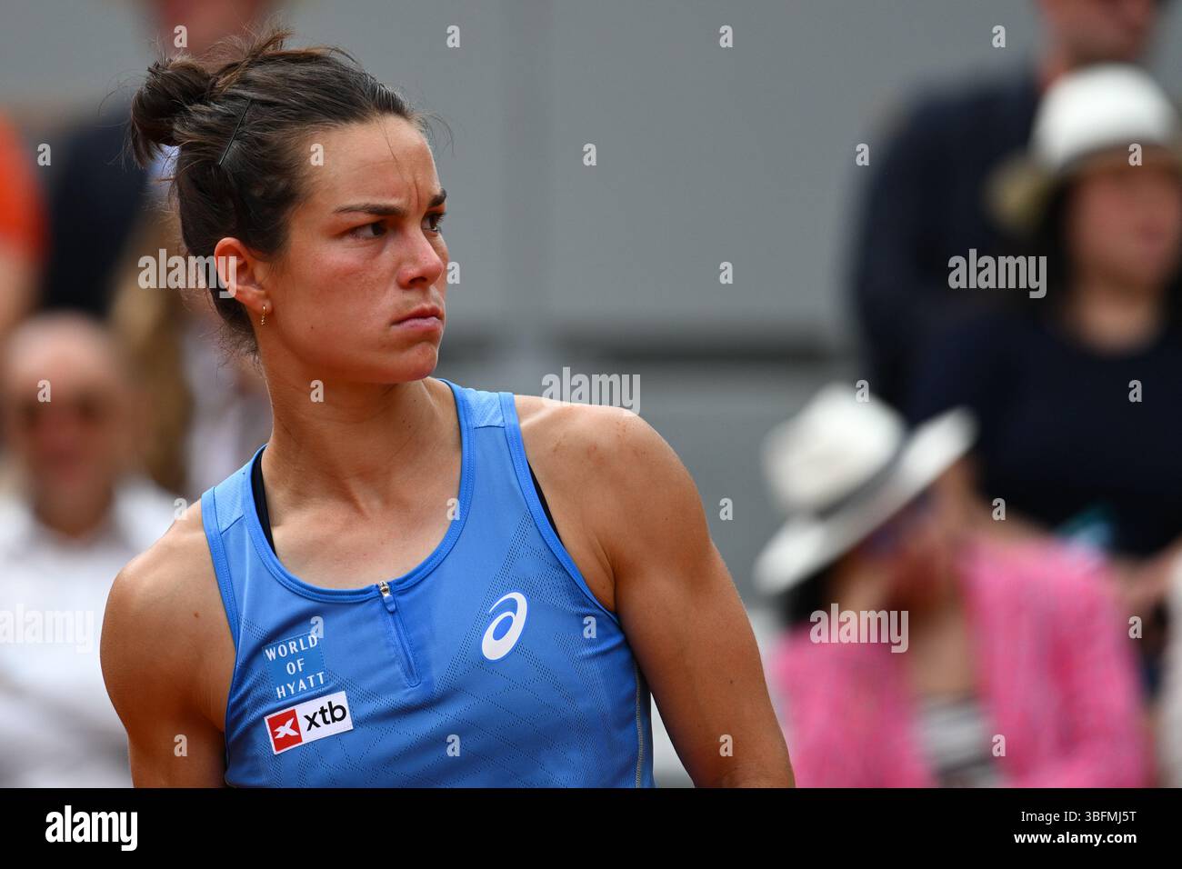 Paris, France. 02nd June, 2025. Roland Garros 2025: Lois Boisson (FRA ...
