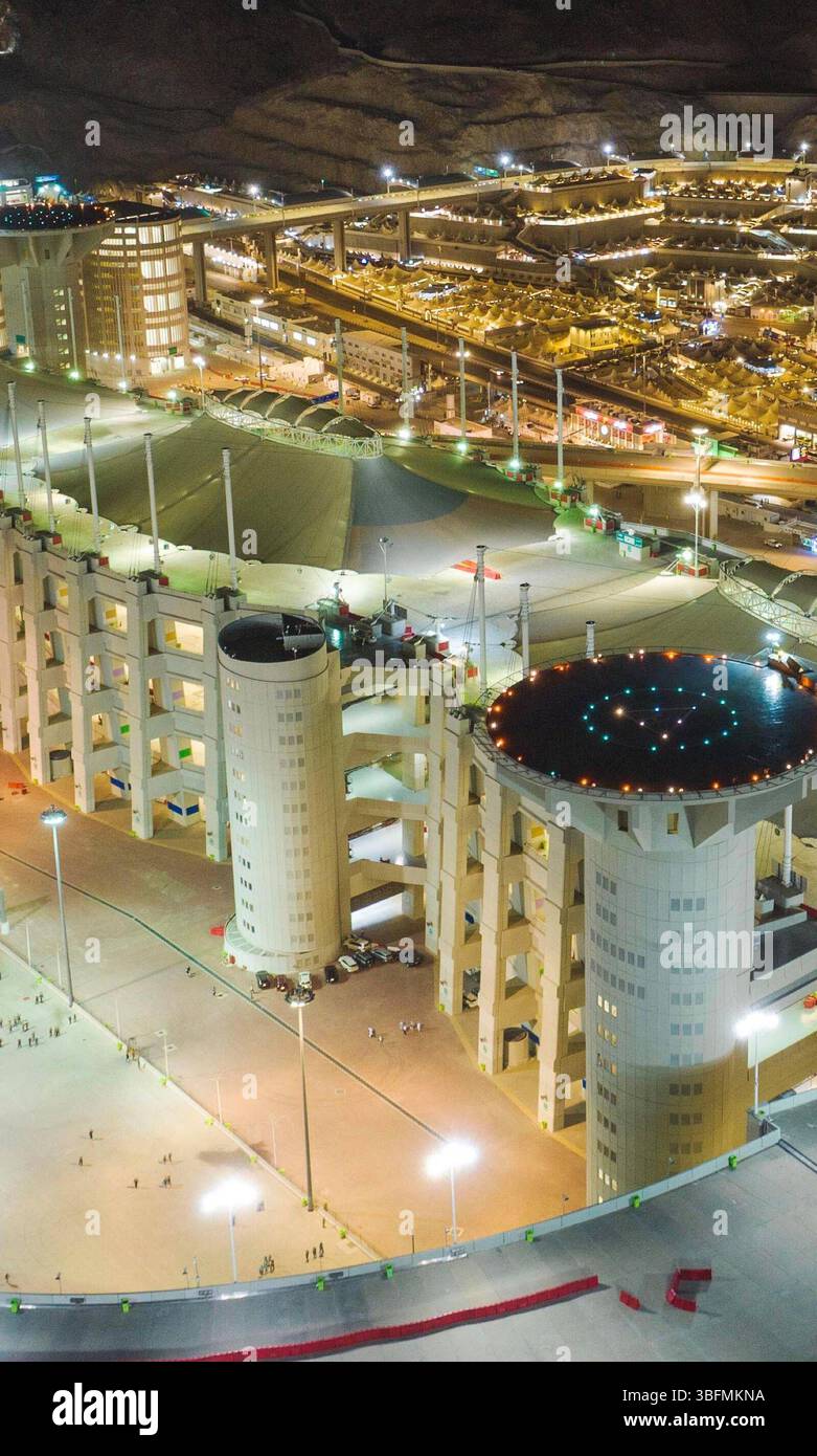 Views shows the Mina camp as Muslim pilgrims arrive in the holy city of ...