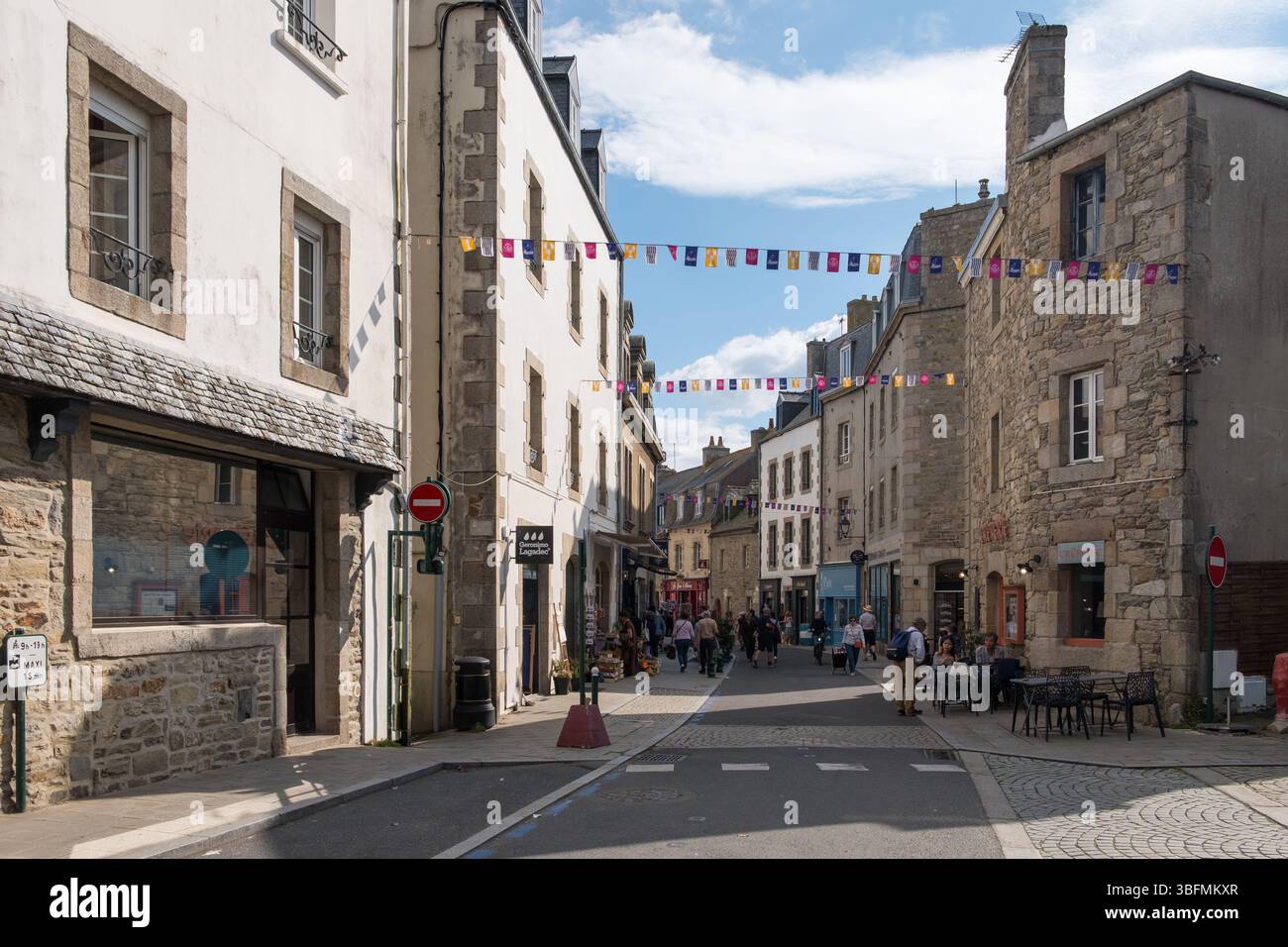 Roscoff town centre in Brittany, Northern France Stock Photo - Alamy