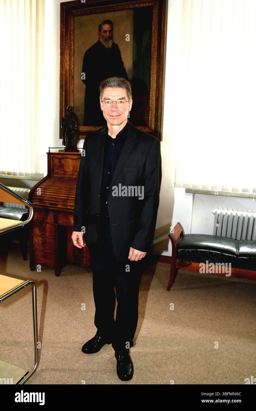 Prof Dr Michael Decker Neuer Generaldirektor Deutsches Museum Muenchen ...