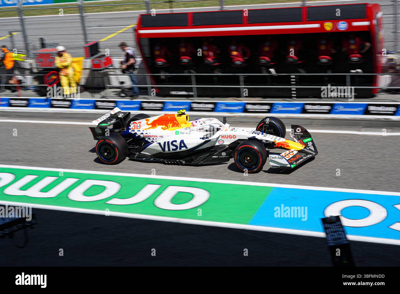 Liam Lawson (NZL) - Visa Cash App RB F1 Team - RB VCARB02 - Honda RBPT ...