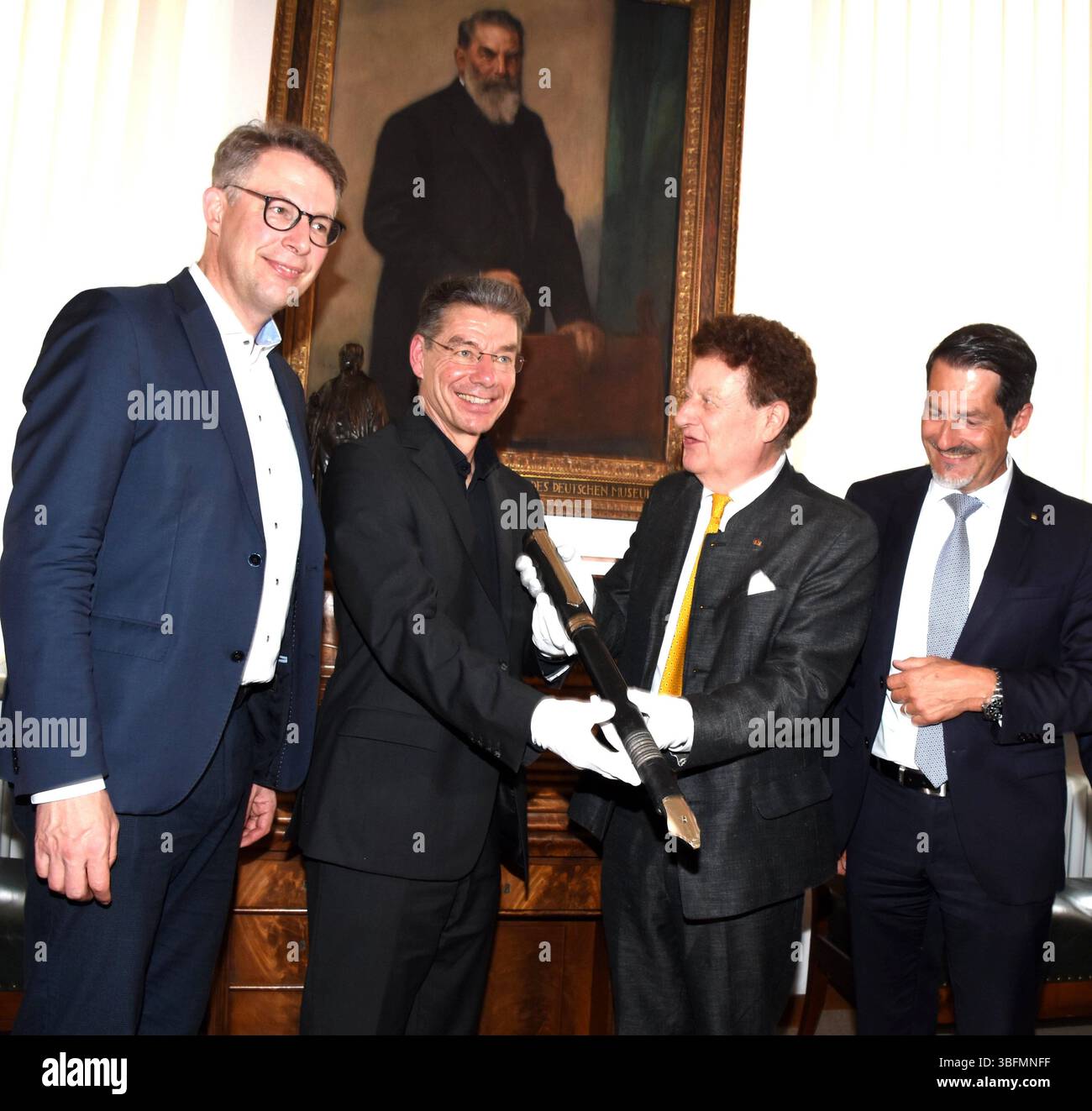 Markus Blume Wissenschaftsminister Prof Dr Michael Decker Neuer ...