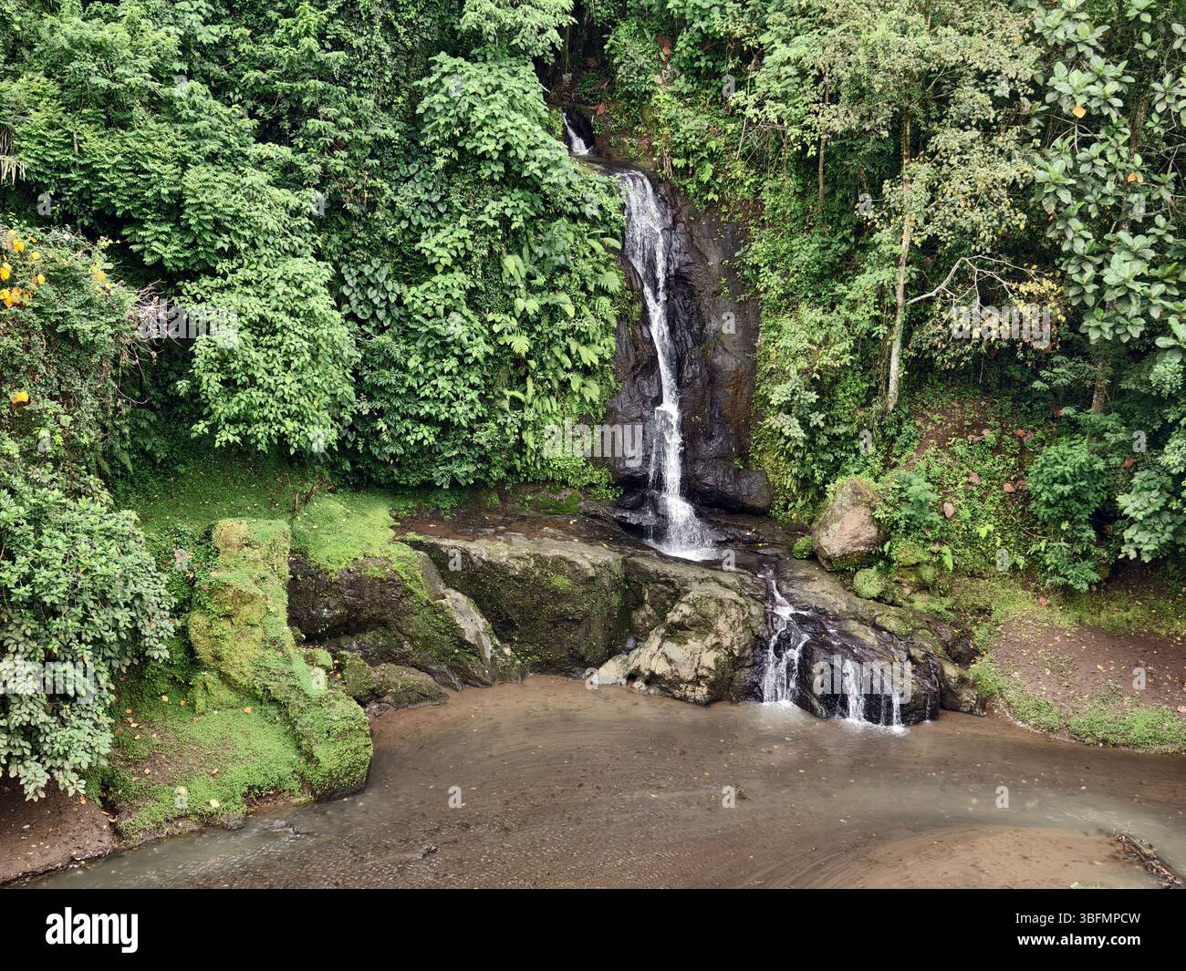 Hidden tropical waterfall in heart hi-res stock photography and images ...
