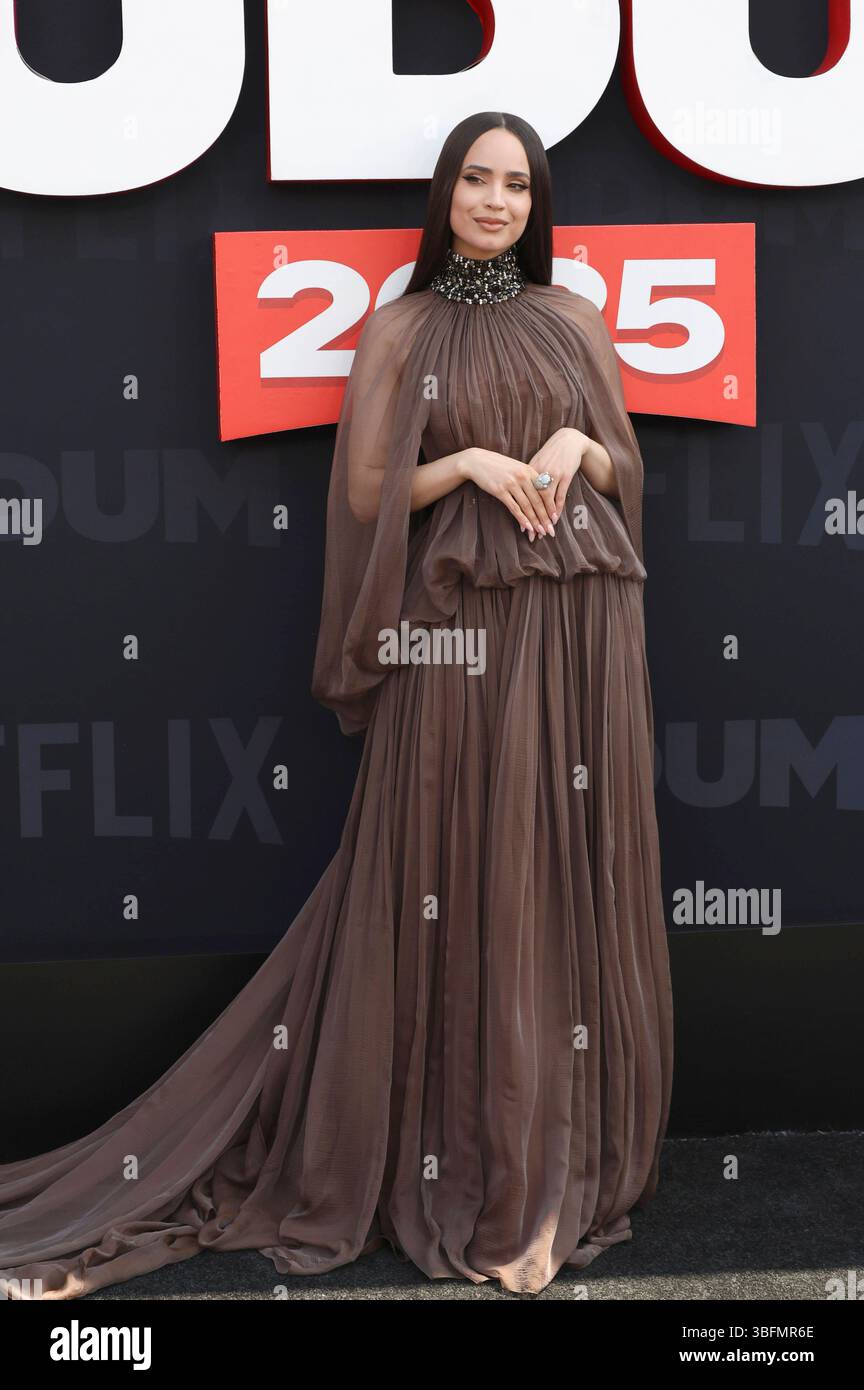 Sofia Carson beim Fan-Event Netflix Tudum 2025: The Live Event im Kia ...