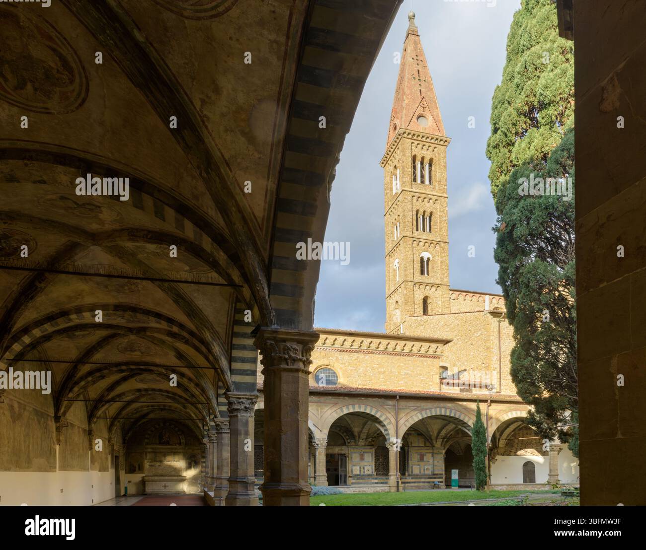Bell tower and cloister of Santa Maria Novella, Florence, Italy ...