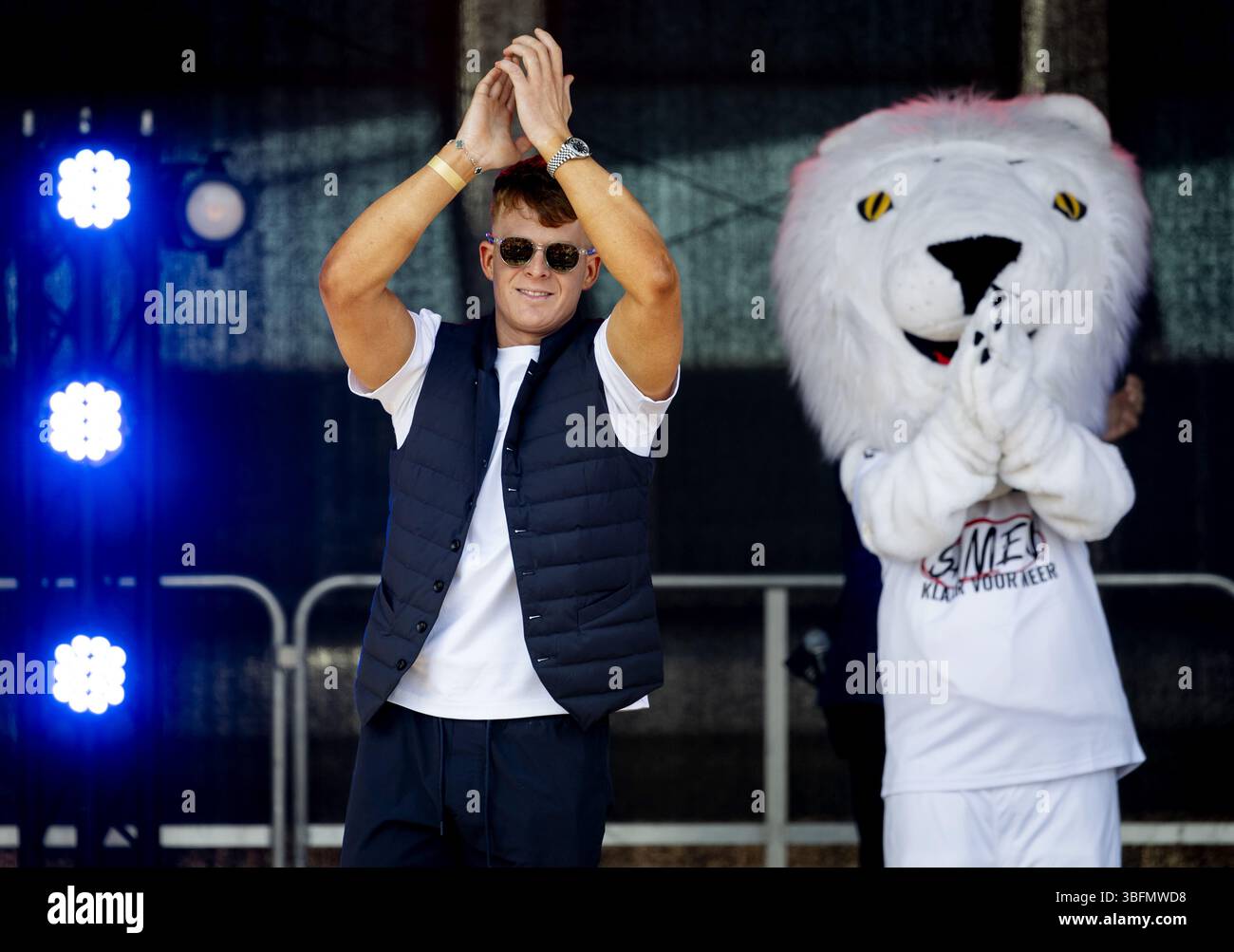 IJMUIDEN - Ronald Koeman Jr of Telstar at Plein 1945 during the tribute ...