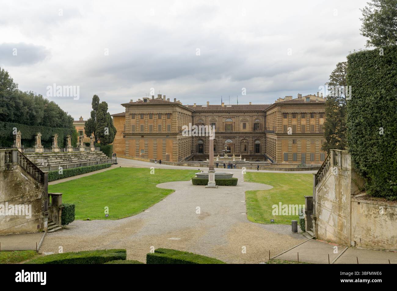 South facade of Palazzo Pitti with amphitheater, obelisk, and fountain ...