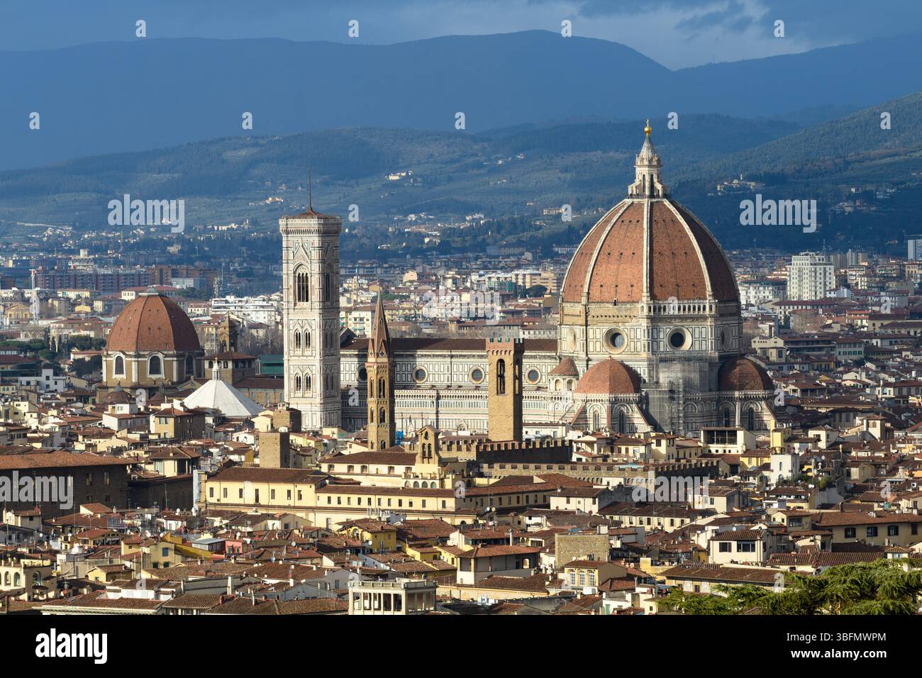 Panoramic view of Florence with the Florence Cathedral complex: the ...