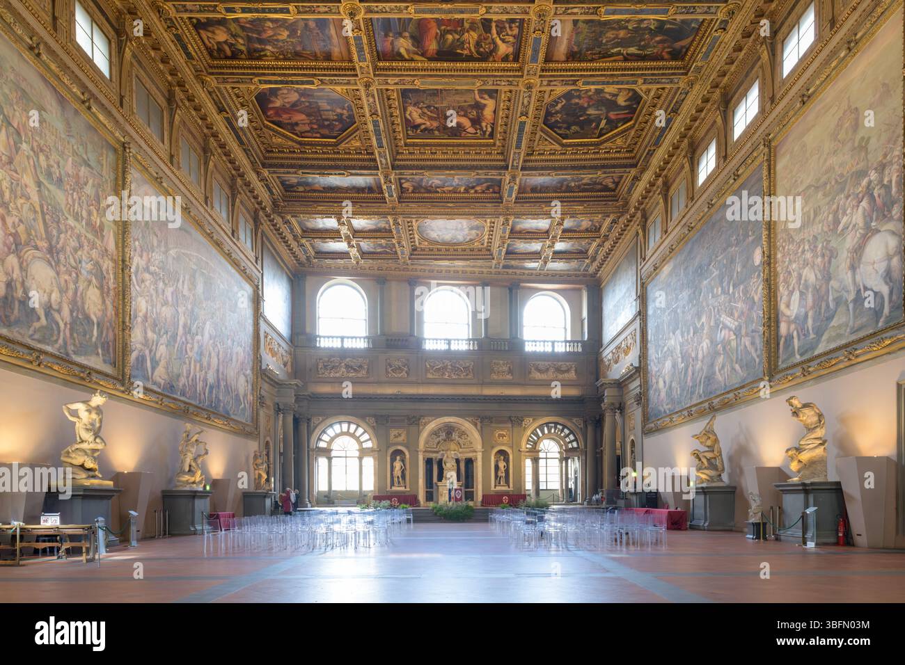 Palazzo vecchio interior hi-res stock photography and images - Alamy
