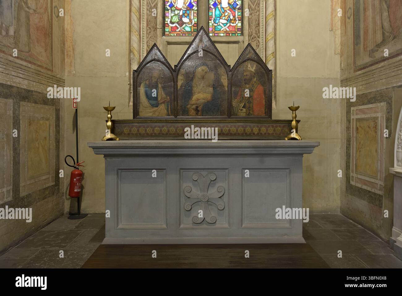 Peruzzi Chapel in Santa Croce Basilica, Florence, with Giotto's ...