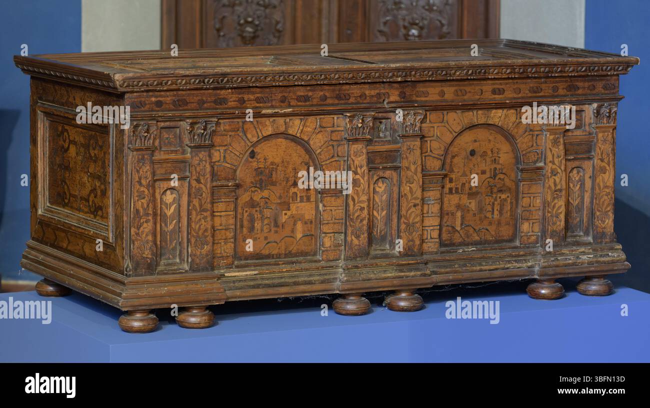 Intarsia hi-res stock photography and images - Alamy