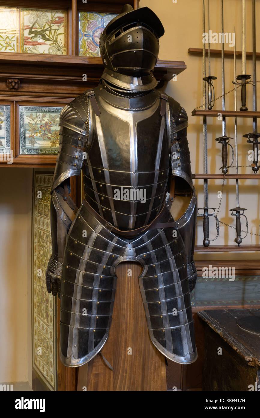 Blackened steel armor at stibbert museum hi-res stock photography and ...