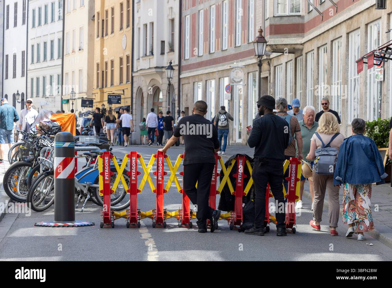 Mobile Fahrzeugsperren für mehr Sicherheit , Anti-Terror-Barriere ...