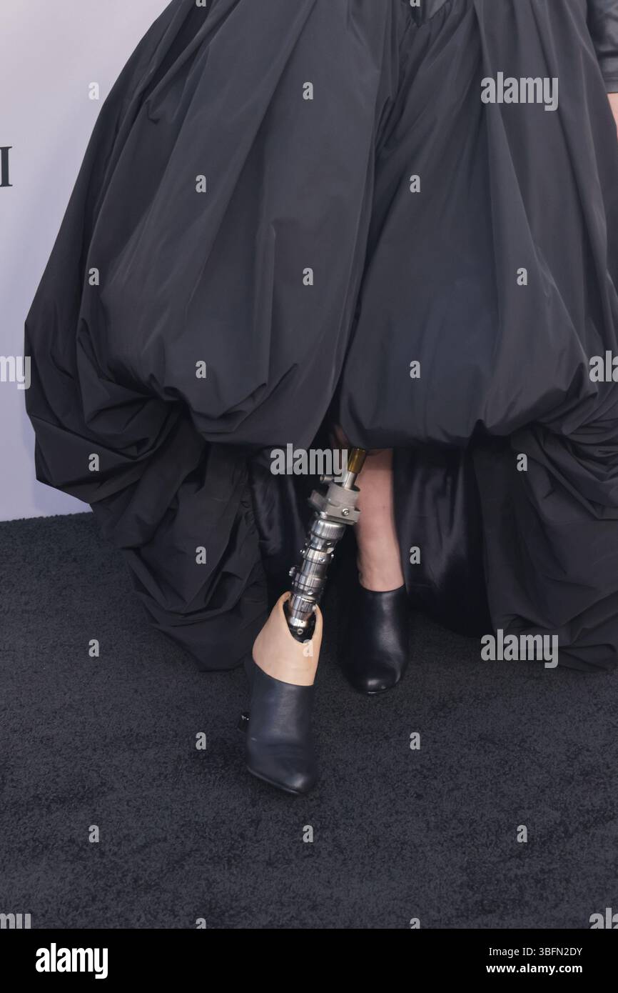 Los Angeles, USA. 01st June, 2025. Viktoria Modesta, shoe detail Sarah ...
