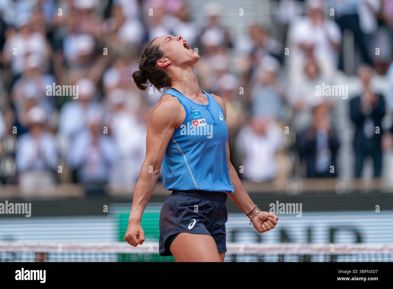 Lois boisson hi-res stock photography and images - Alamy