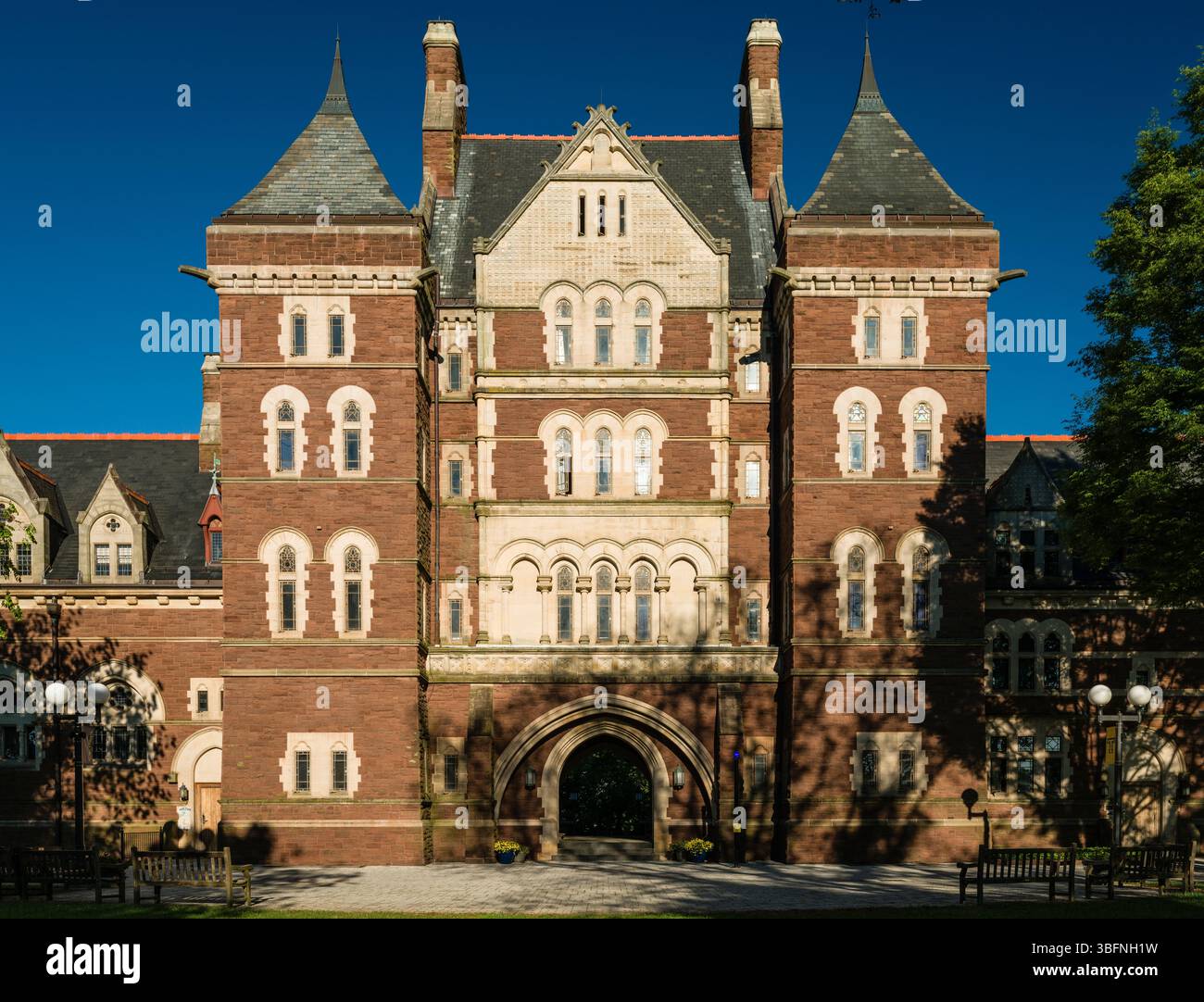 Fuller Arch and Long Walk, Trinity College Hartford, Connecticut, USA ...