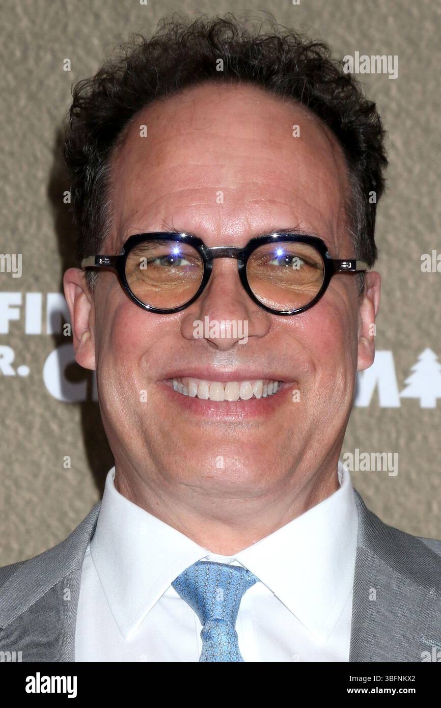 LOS ANGELES - MAY 29: Diedrich Bader at the Hallmark Emmys FYChristmas ...