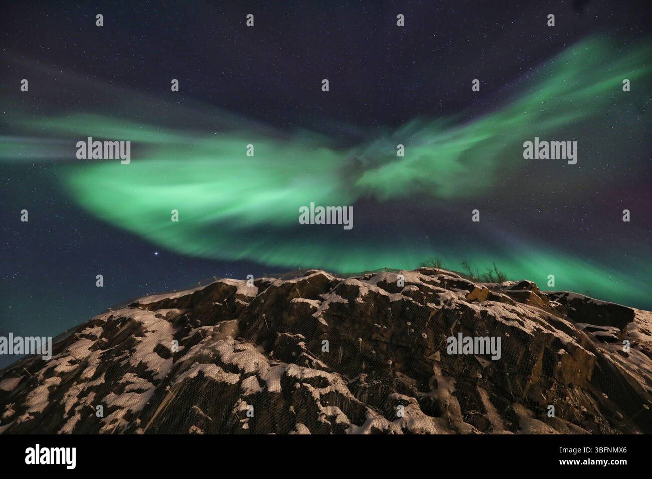Senja, Norway — Landscapes from green fjords to red arctic light — fine ...