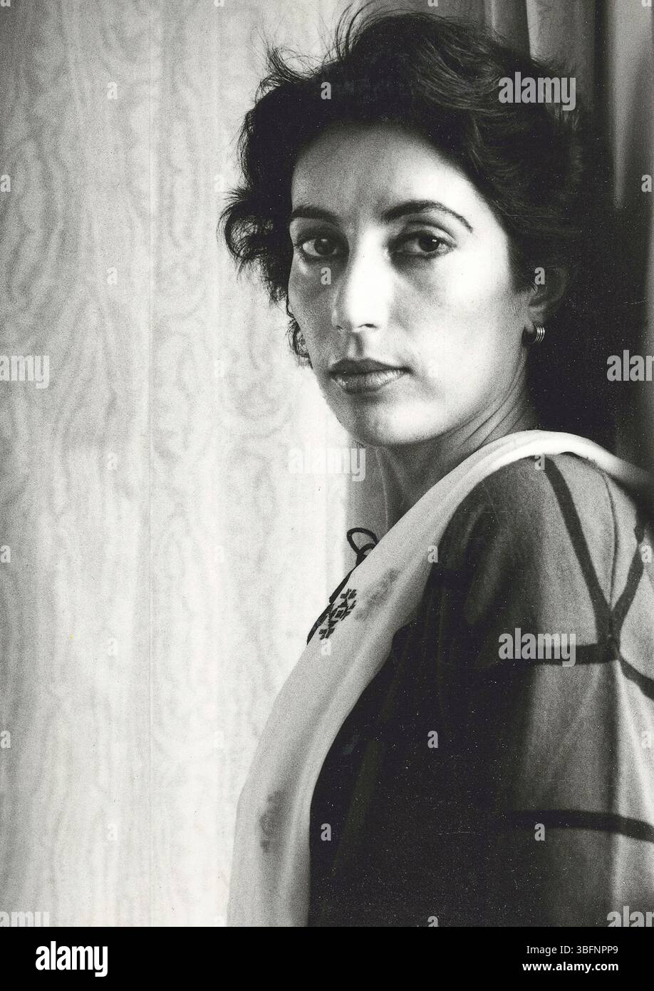 Benazir bhutto 1990 hi-res stock photography and images - Alamy