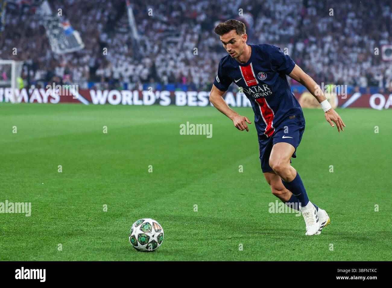 Fabian Ruiz of Paris Saint-Germain FC seen in action during UEFA ...