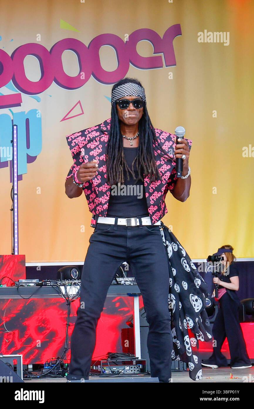 Fab Morvan aka.Milli Vanilli beim 90er/ 2000er Olymp 2025 auf dem ...