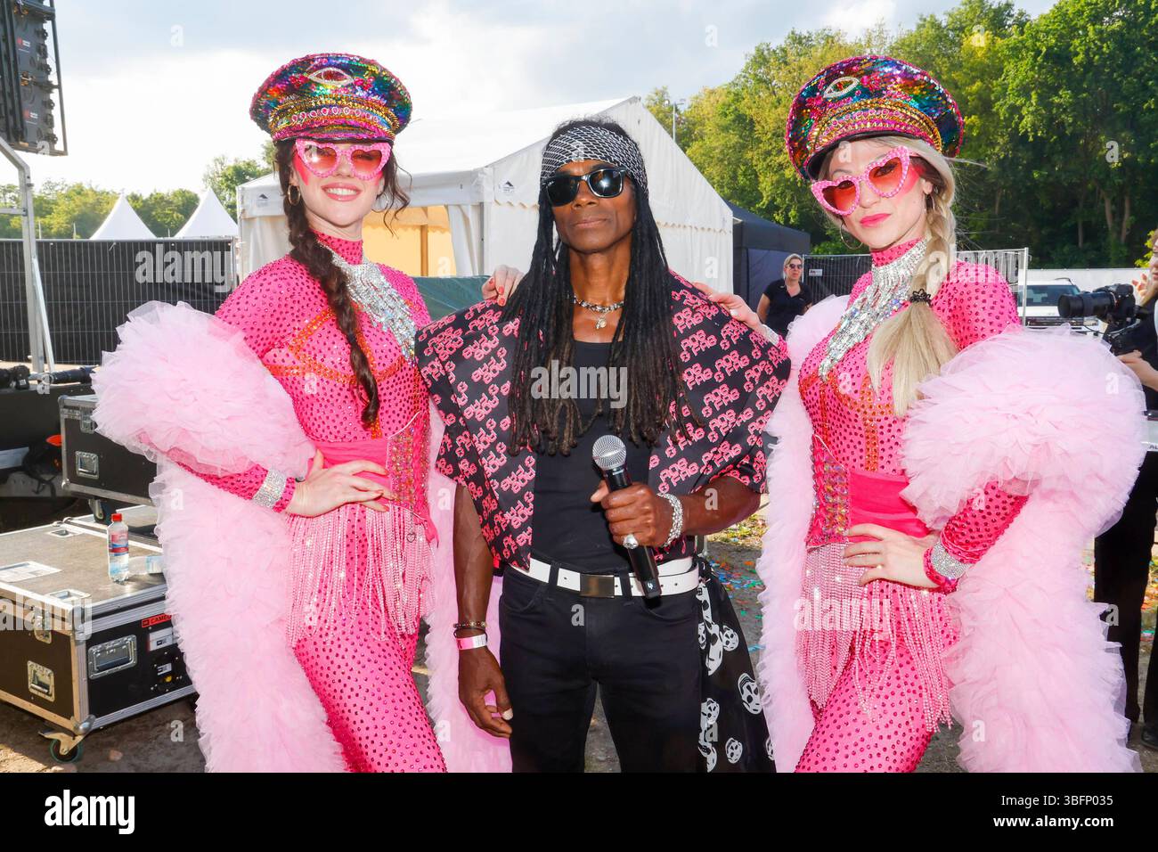 Fab Morvan aka.Milli Vanilli beim 90er/ 2000er Olymp 2025 auf dem ...