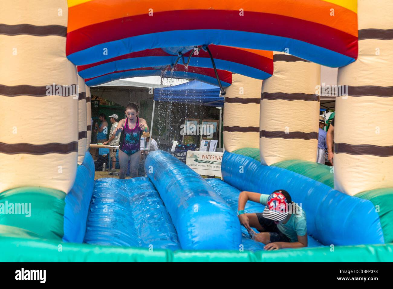 The Big Float, Portland, Oregon - July 13th 2019: People enjoy a water ...