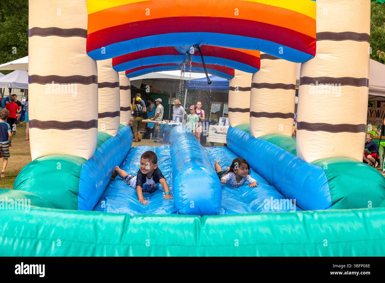 The Big Float, Portland, Oregon - July 13th 2019: Two children enjoy ...