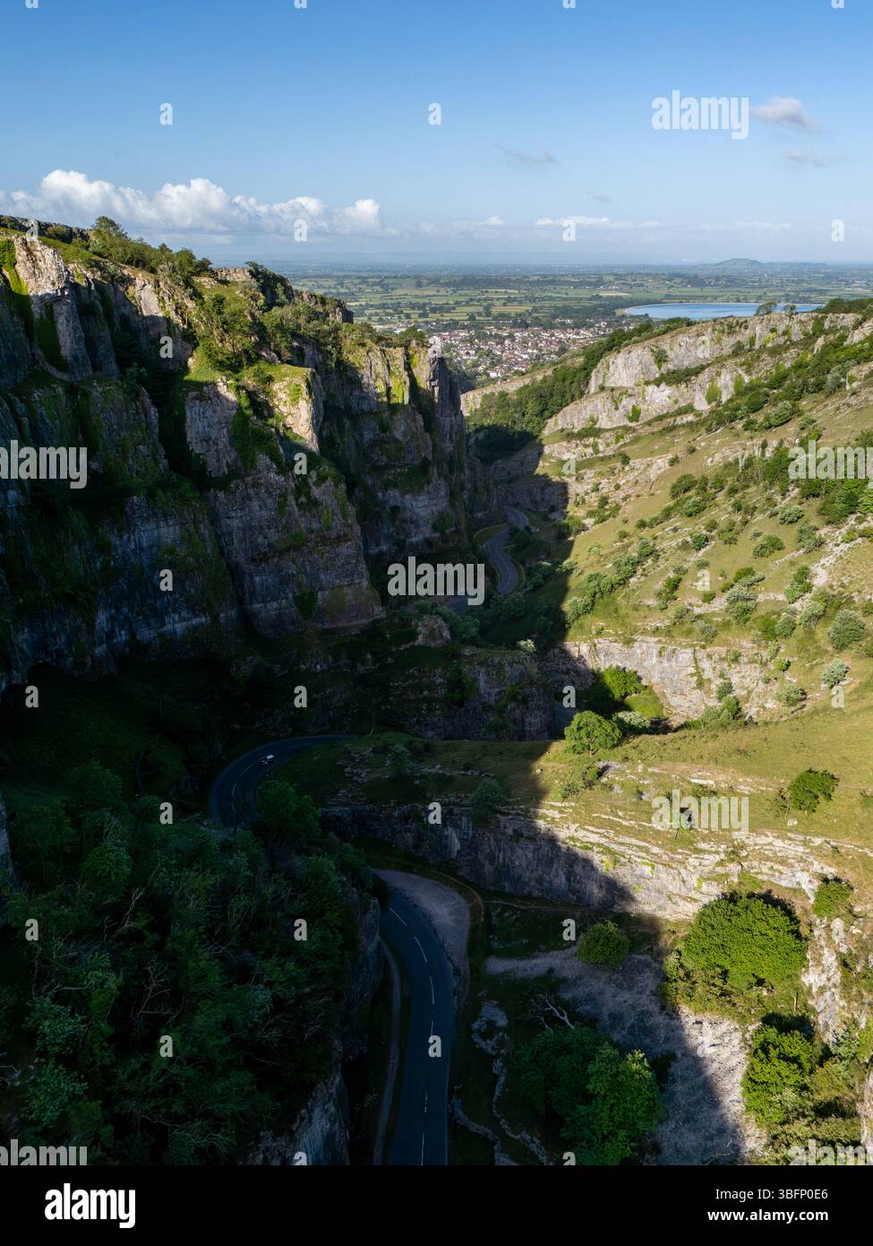 Cheddar gorge winding road hi-res stock photography and images - Alamy