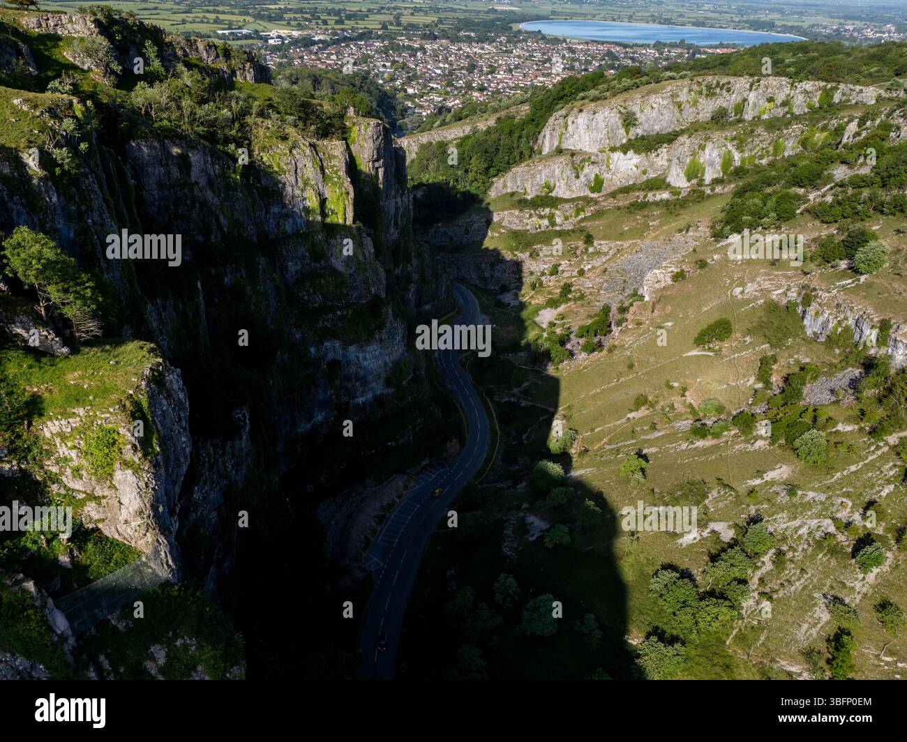 Cheddar gorge winding road hi-res stock photography and images - Alamy