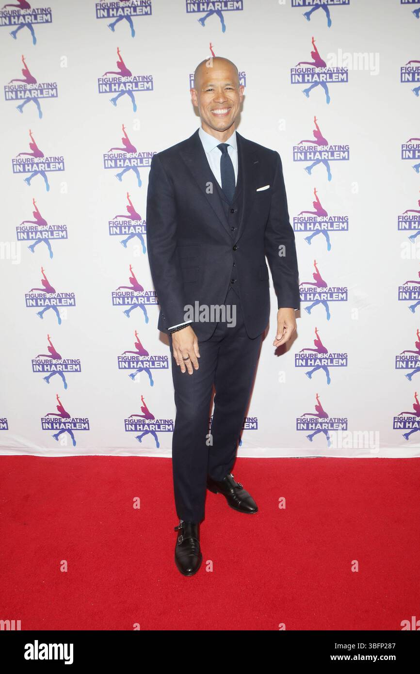 The 2025 Reaching for the Stars Gala Hosted by Adriana Diaz of CBS ...