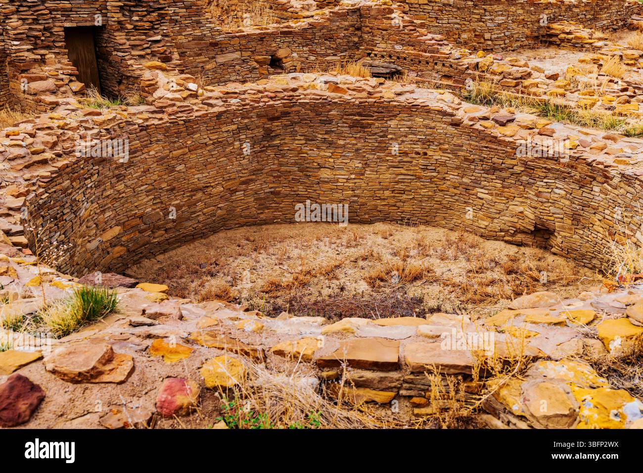 Kiva; ceremonial structure; Pueblo Del Arroyo; Chaco Culture National ...