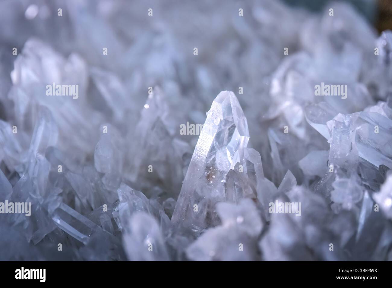 Detailed closeup view of white quartz crystals showing natural texture ...