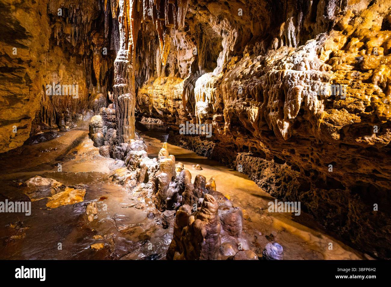 Scenic interior view of Cave of the Mounds in Wisconsin showing ...