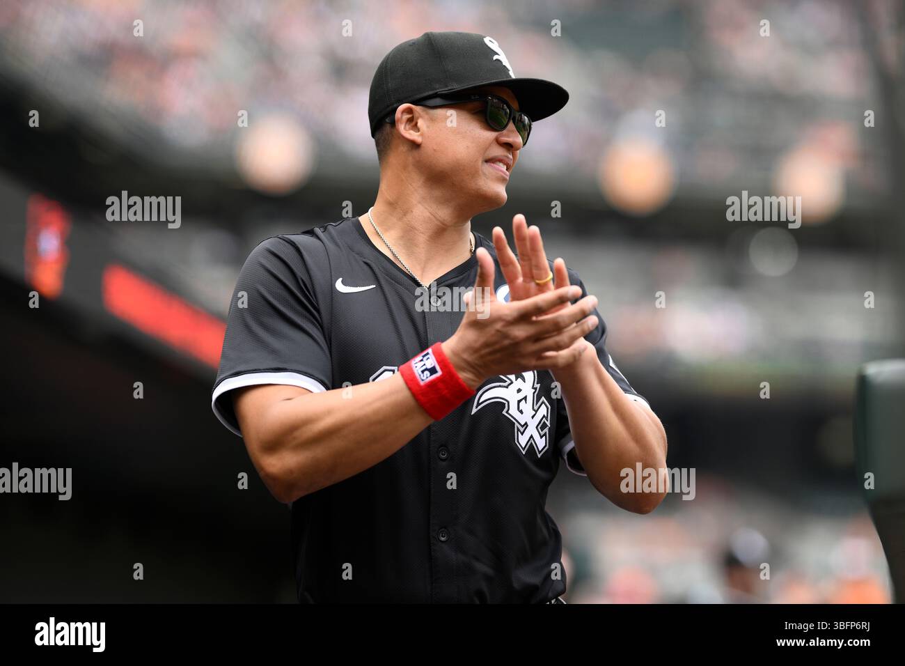 Chicago White Sox manager Will Venable (1) before a baseball game ...