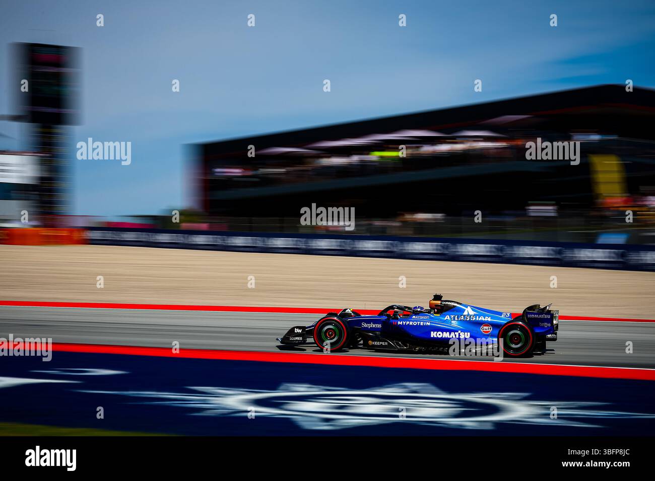 23 Alex Albon, (GRB) Williams Mercedes Fw47, during the Spanish GP ...