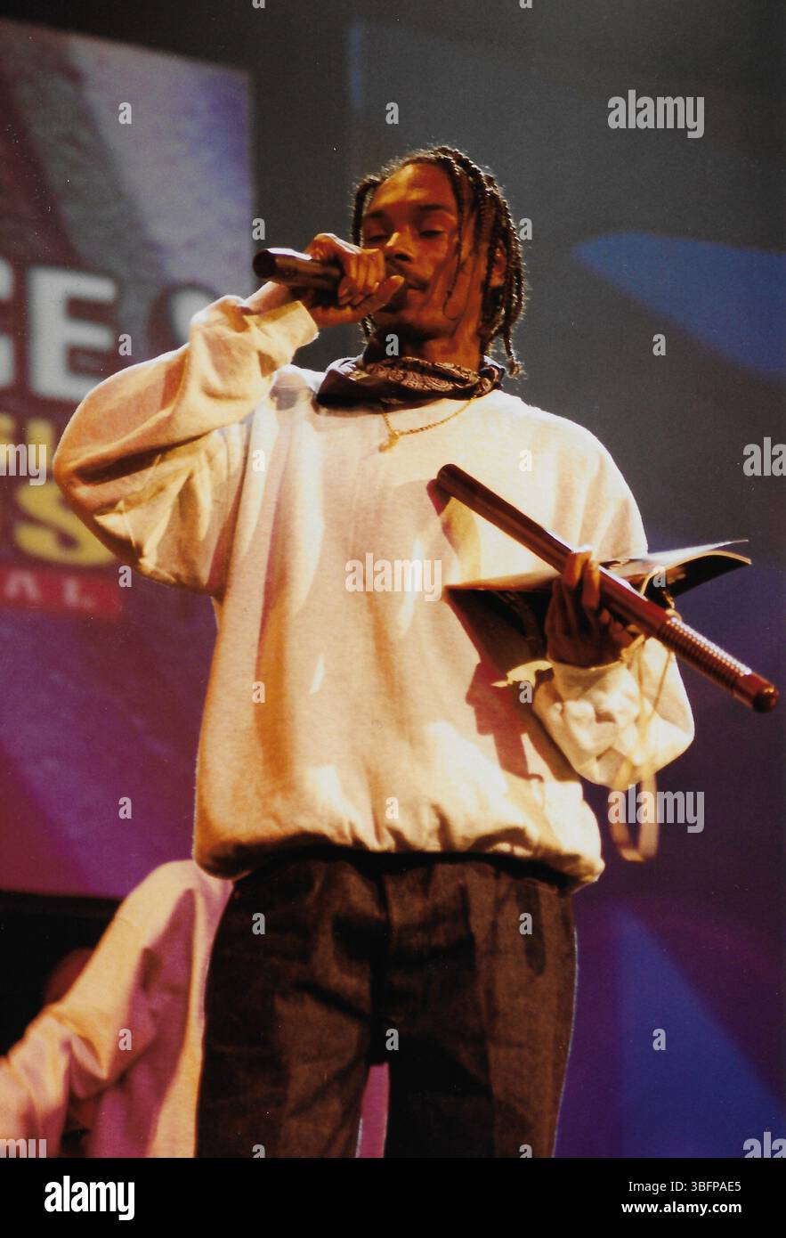 Snoop dogg 1995 hi-res stock photography and images - Alamy