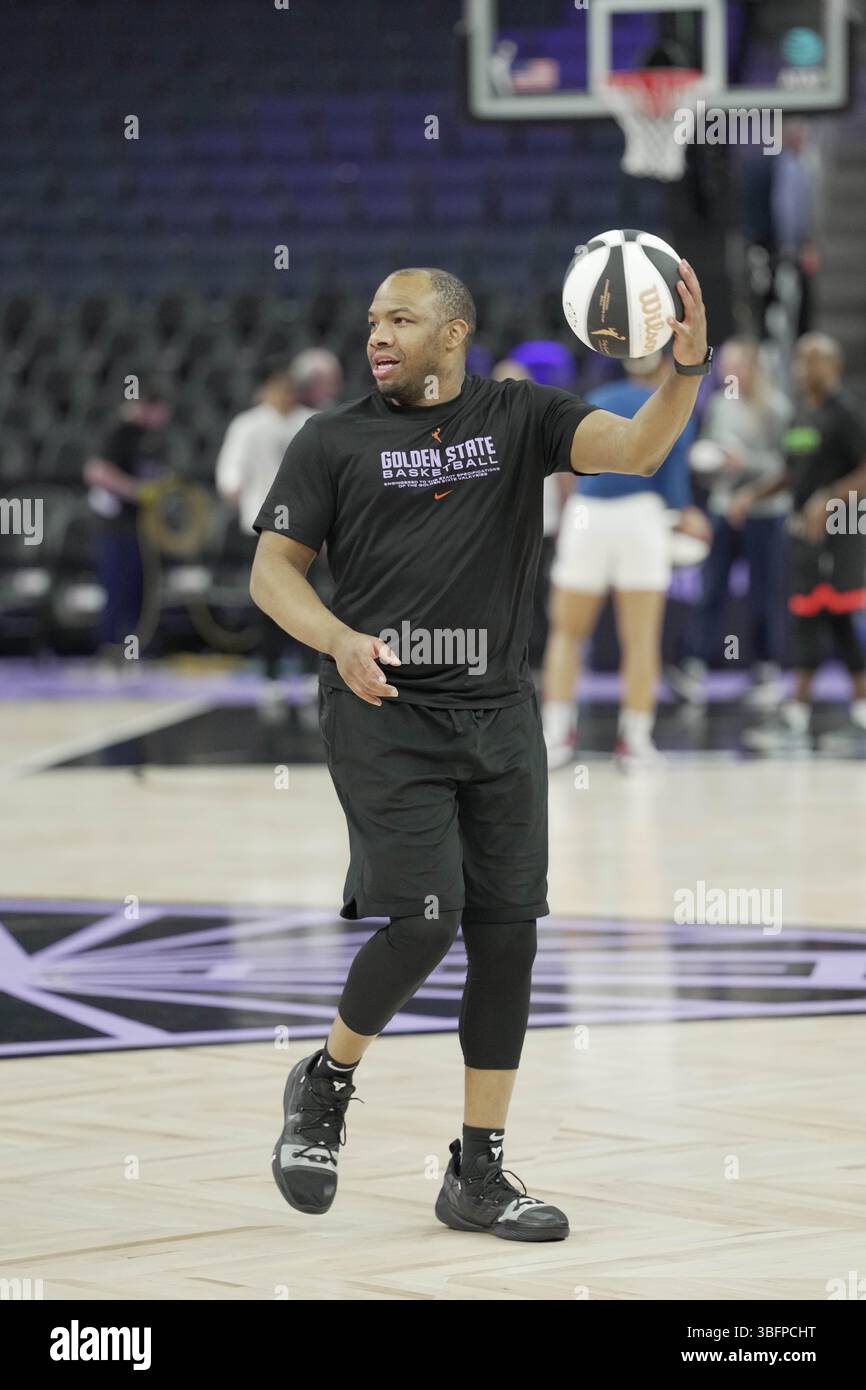 Golden State Valkyries assistant coach Landon Tatum during pregame of ...