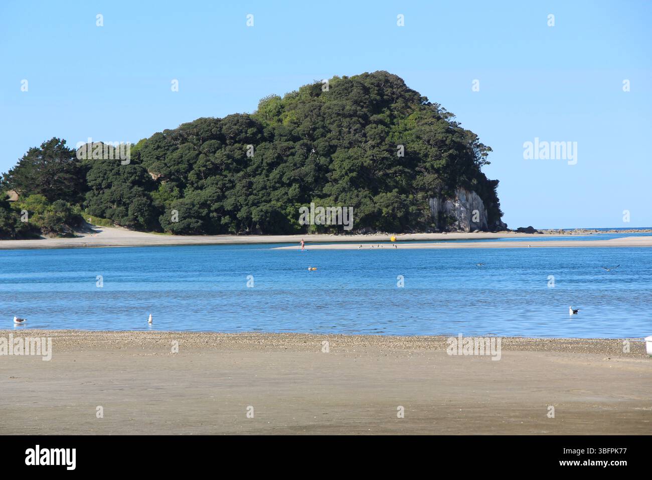 The land of perfect bliss hi-res stock photography and images - Alamy