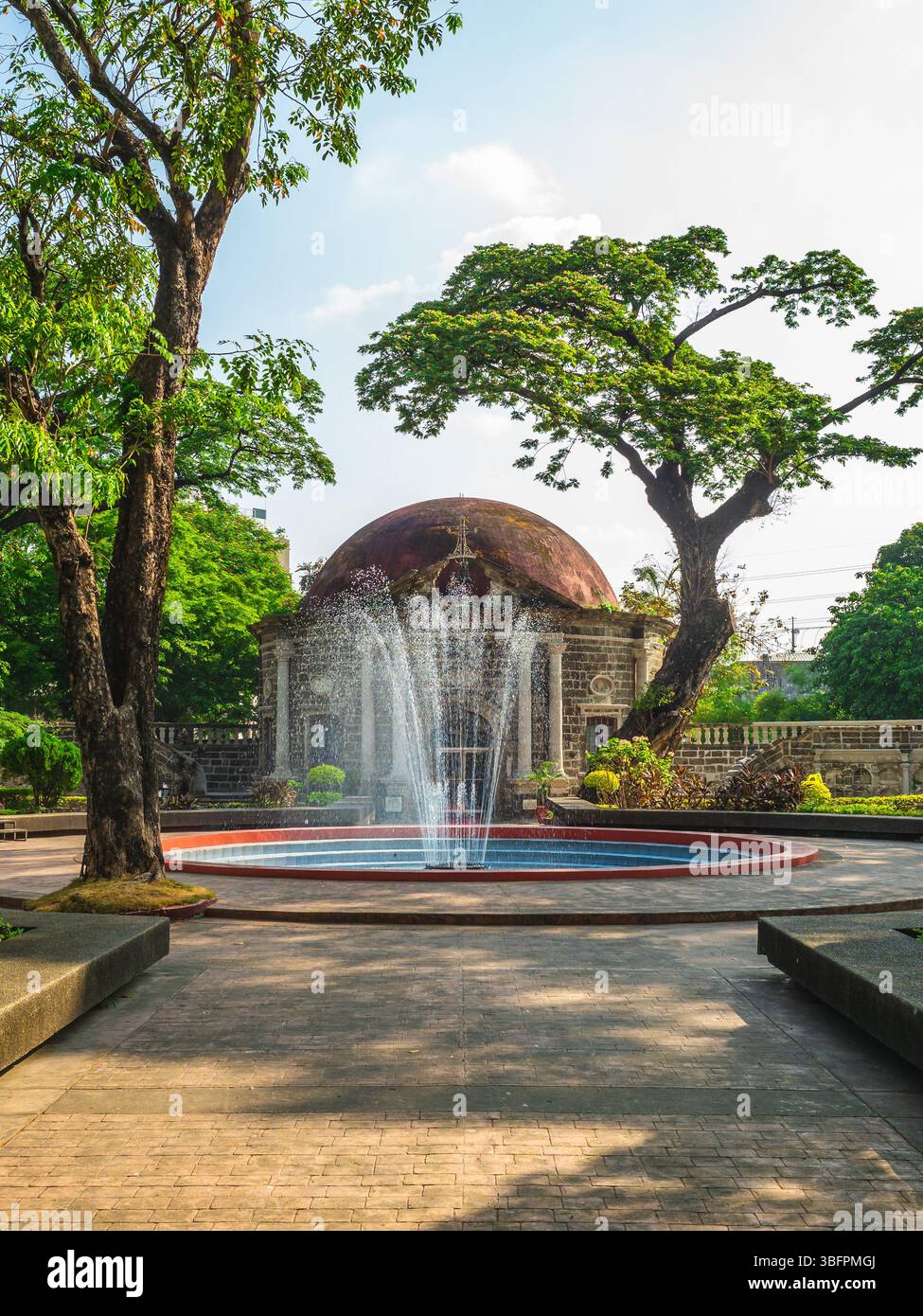 Paco park, Cementerio General de Dilao, located in Manila, Philippines ...
