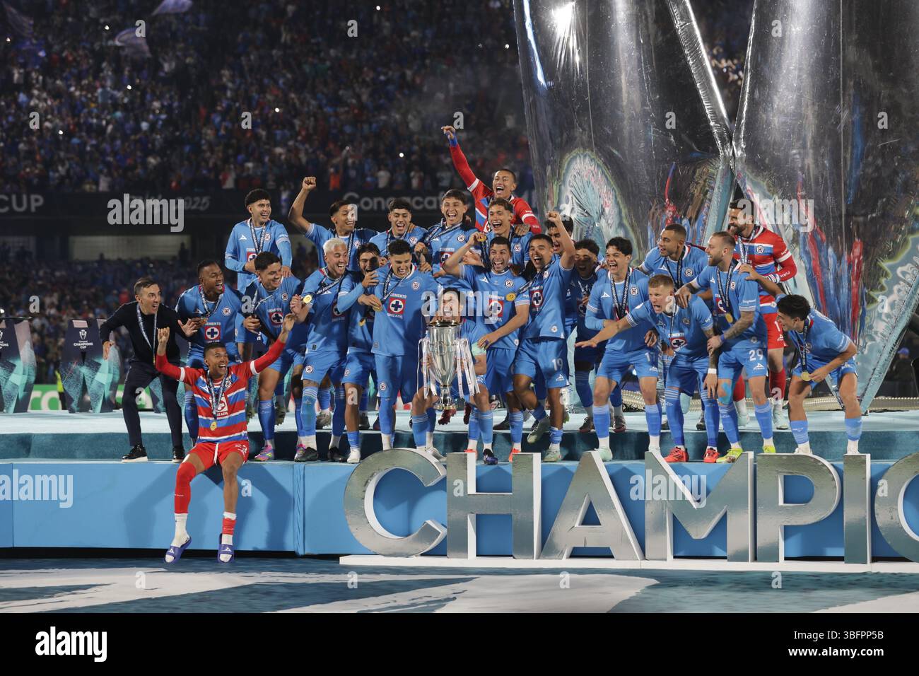 Mexico City, Ciudad de Mexico, Mexico. 1st June, 2025. Cruz Azul ...