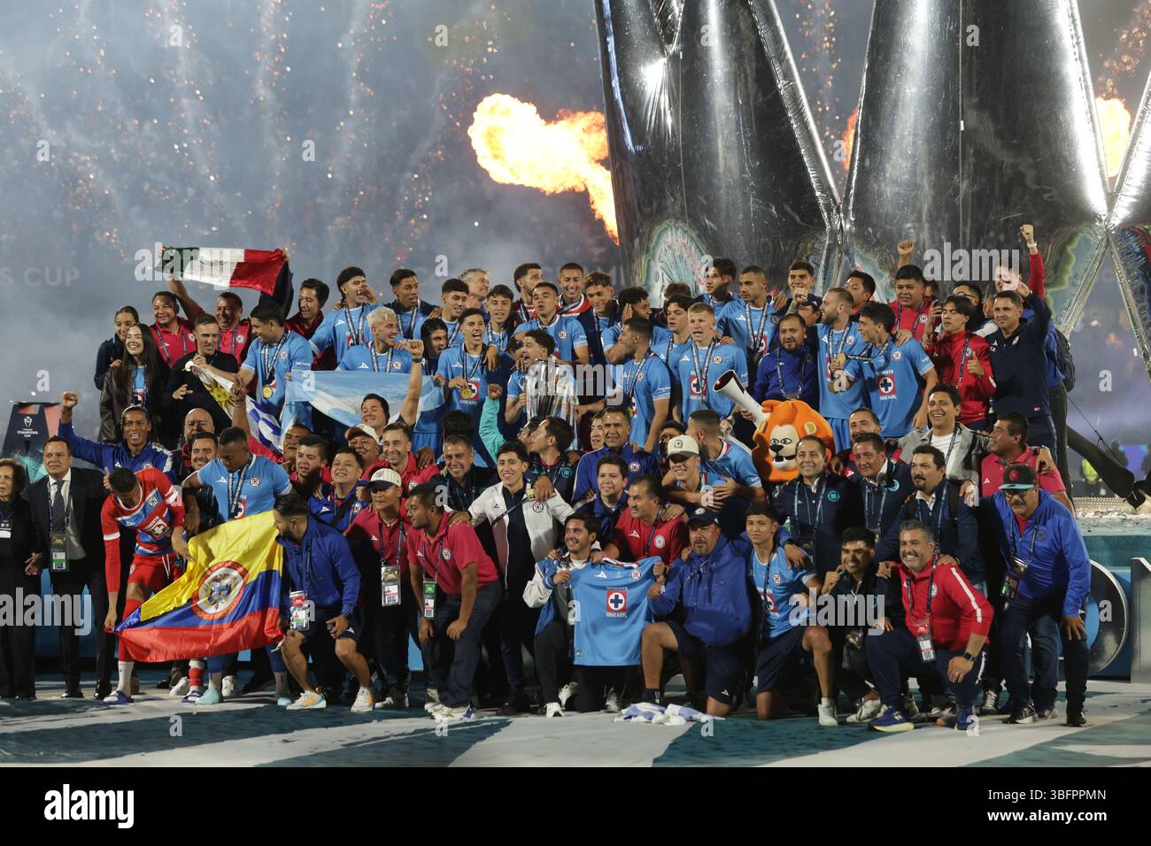 Mexico City, Ciudad de Mexico, Mexico. 1st June, 2025. Cruz Azul ...