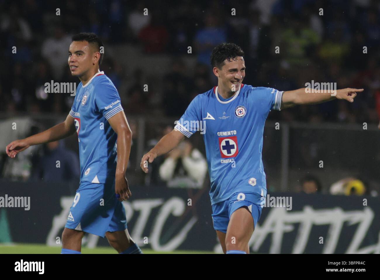 Mexico City, Mexico. 01st June, 2025. Lorenzo Faravelli #8 of Cruz Azul ...