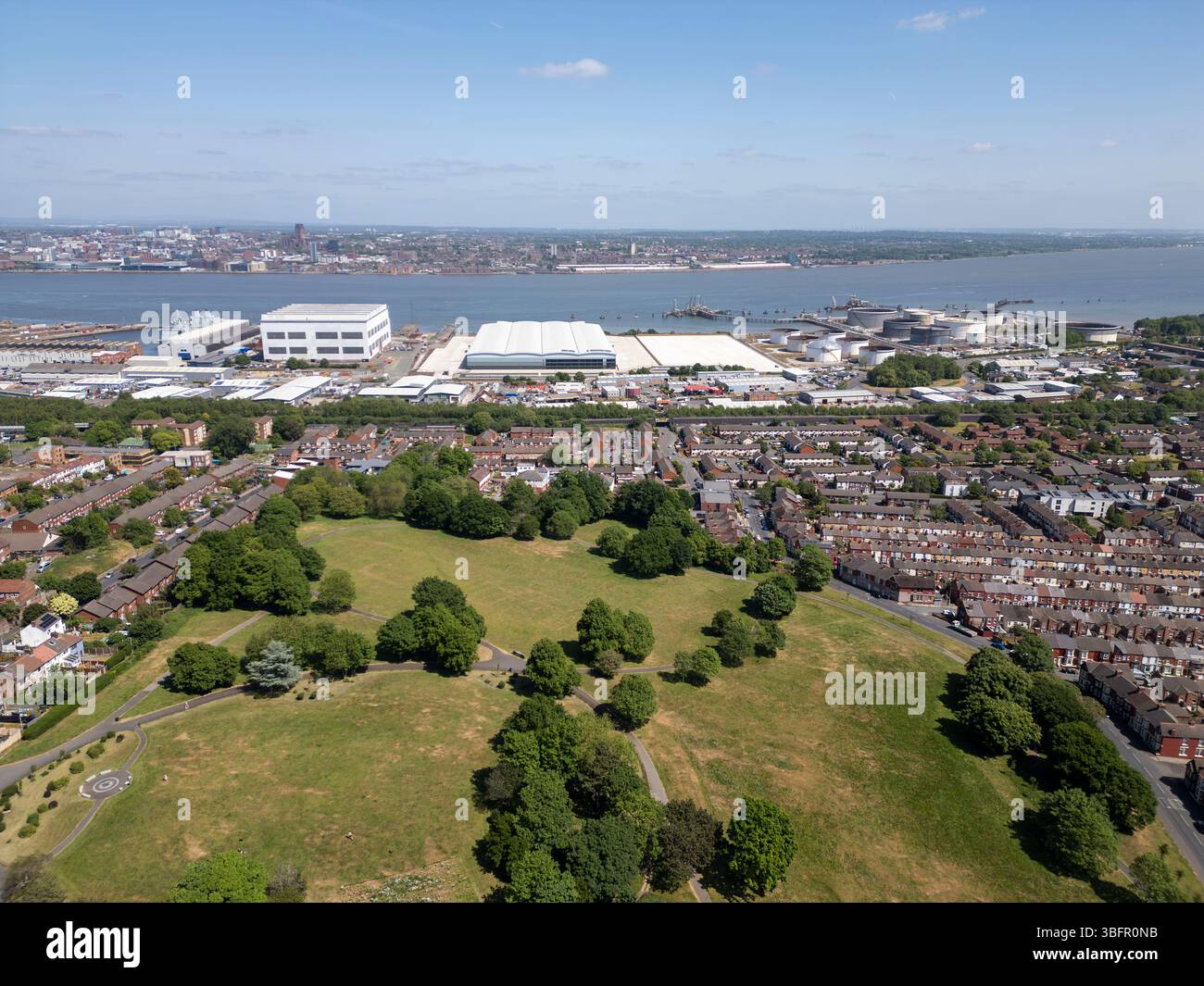 Mersey Park and Birkenhead industrial buildings, Arc 500 distribution ...