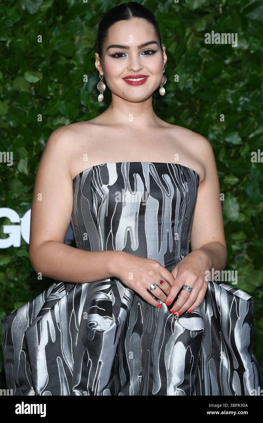 Anna Lambe attends the 2025 Gotham Television Awards at Cipriani Wall ...