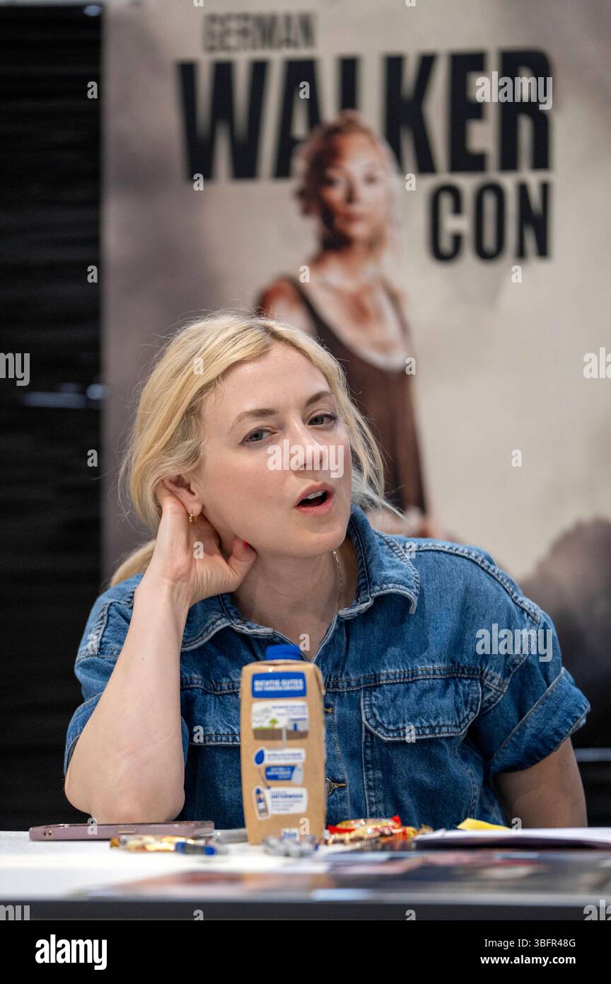 Emily Kinney auf der German Walker Con 2025 in der Turbinenhalle ...
